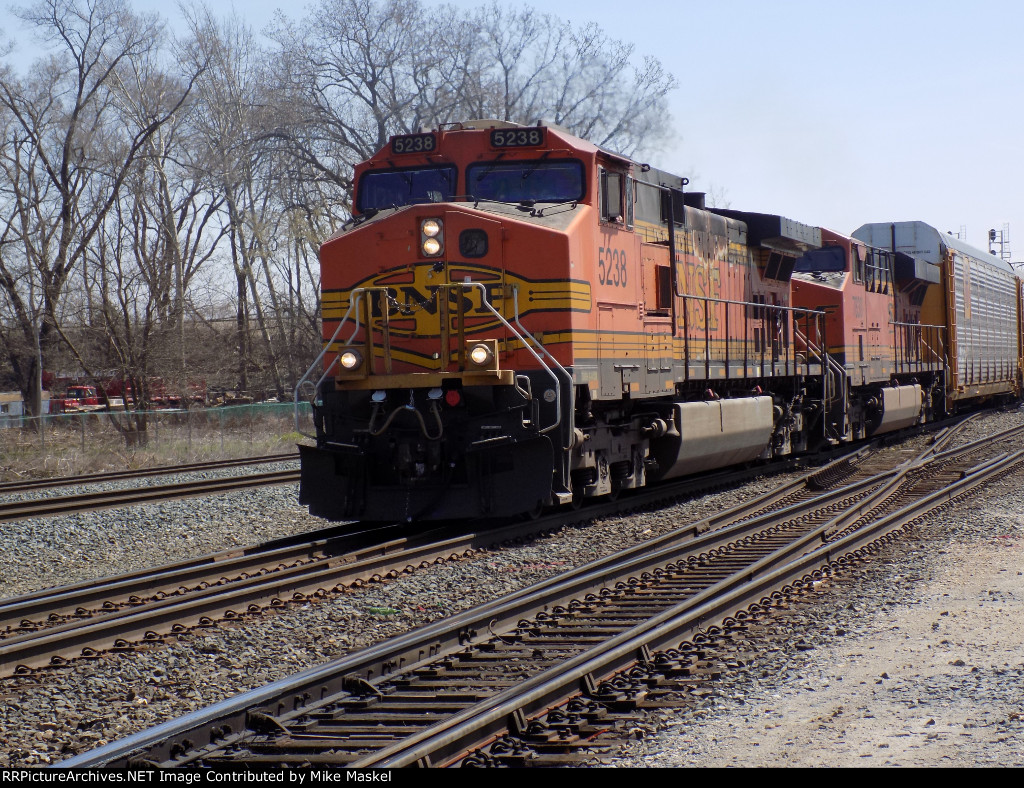 BNSF 5238